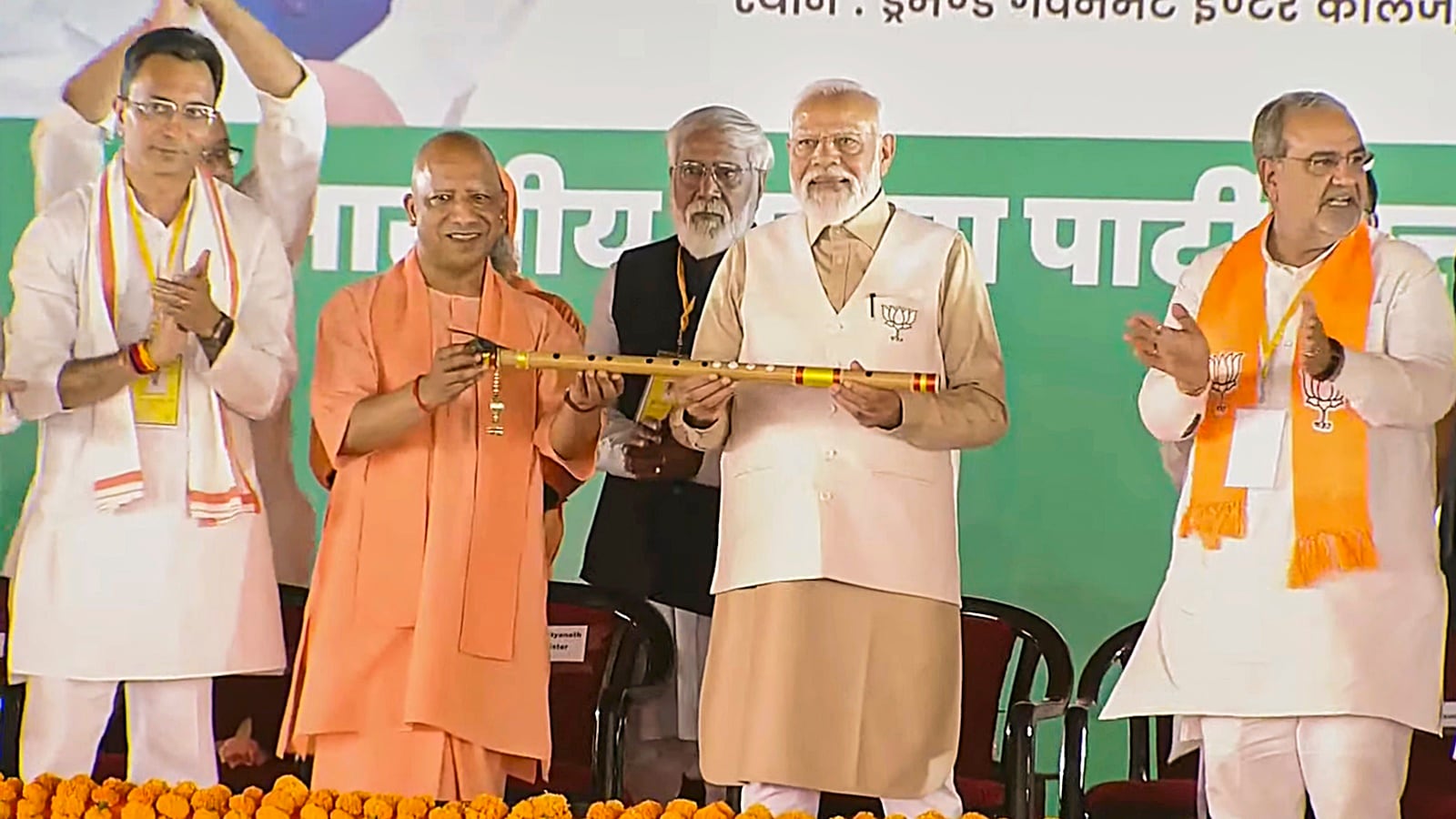 ‘Ram ka apmaan’: PM Modi attacks Congress, SP over no-show at Ayodhya ...