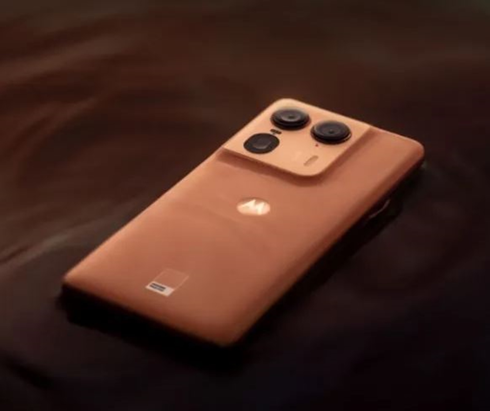 Motorola Edge 50 Ultra vs Edge 50 Pro: Is the Ultra worth the hype ...