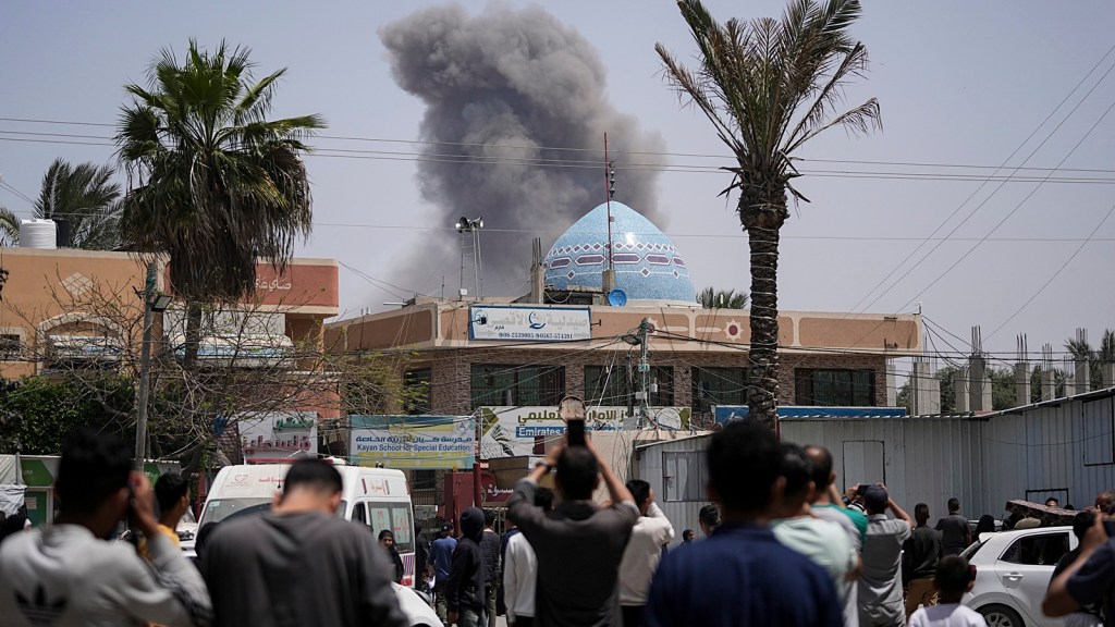 Israel says it is poised to move on Rafah to hit Hamas hold-outs ...