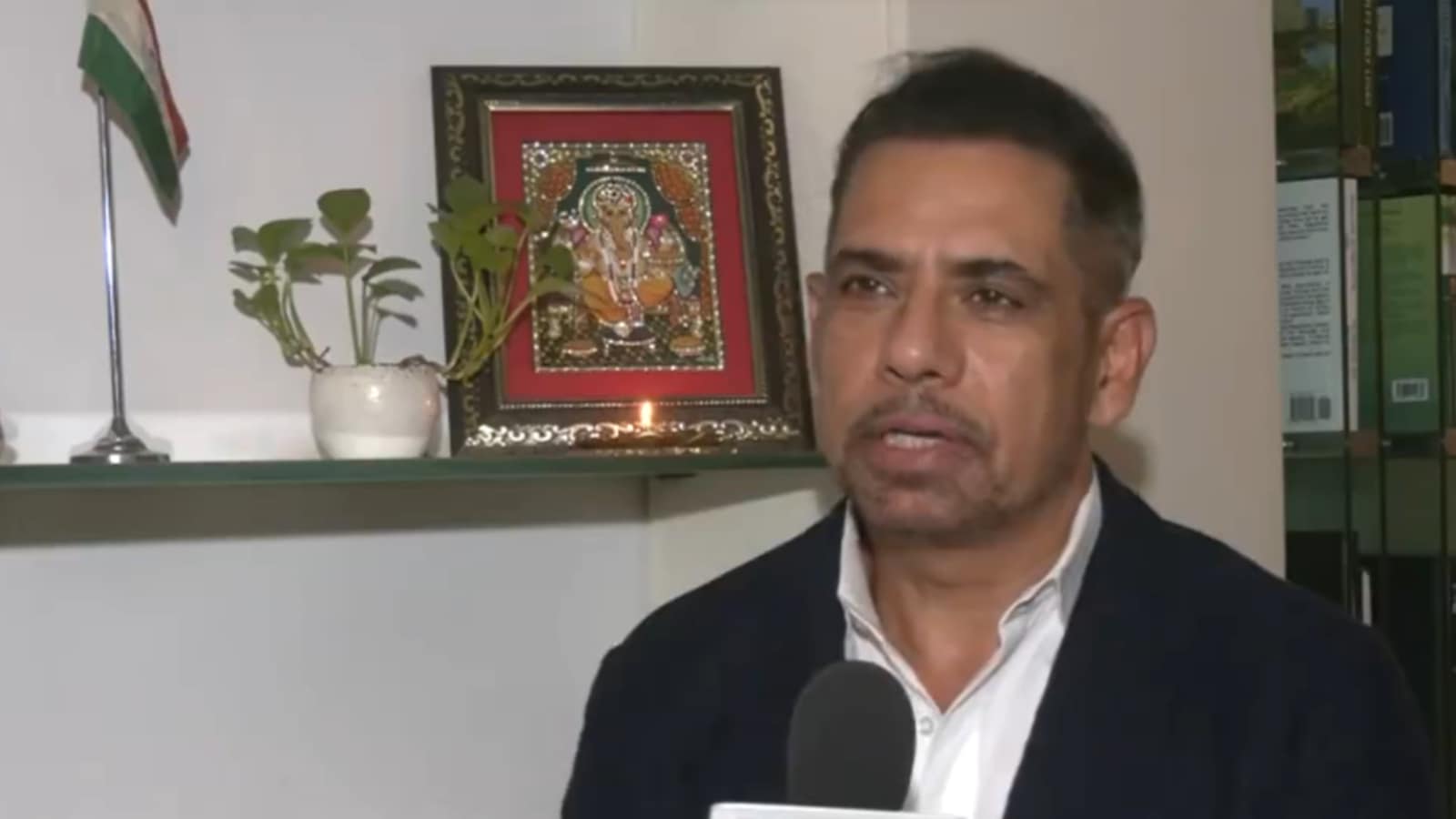 ‘People of Amethi expect me to represent them’: Robert Vadra | India ...