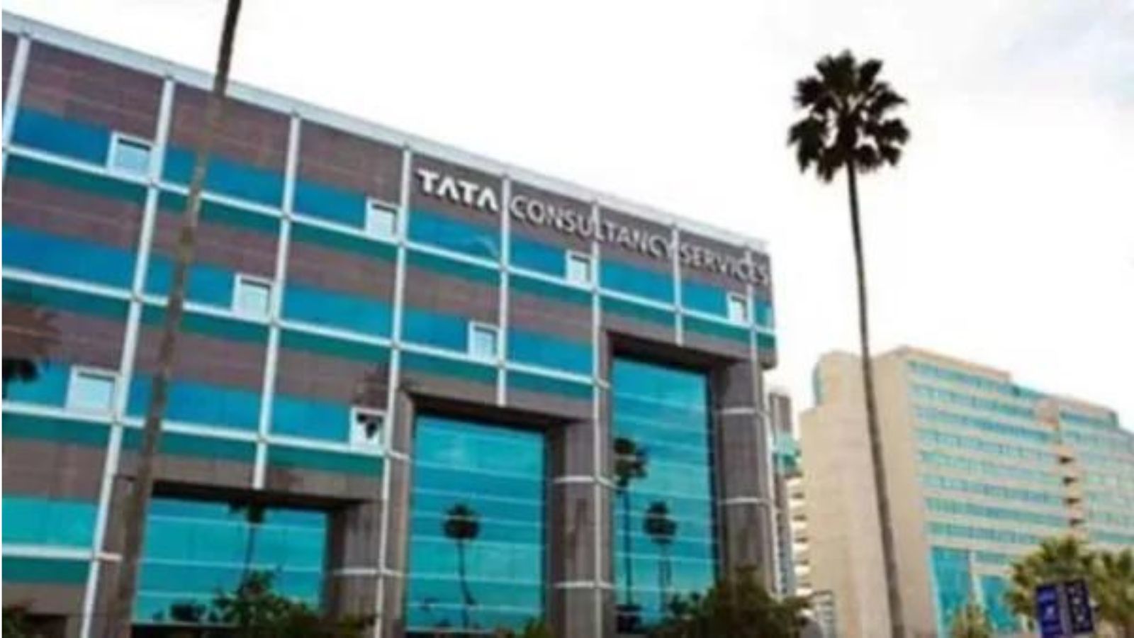 TCS shares slip after advancing over 1% on March quarter results ...