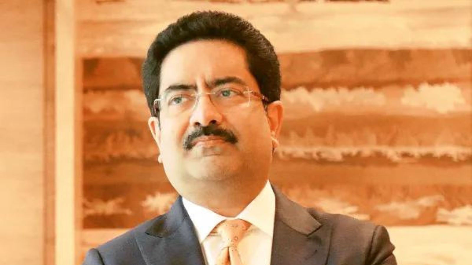 Fundraise of Rs 18,000 crore fresh lease of life for Vodafone Idea ...