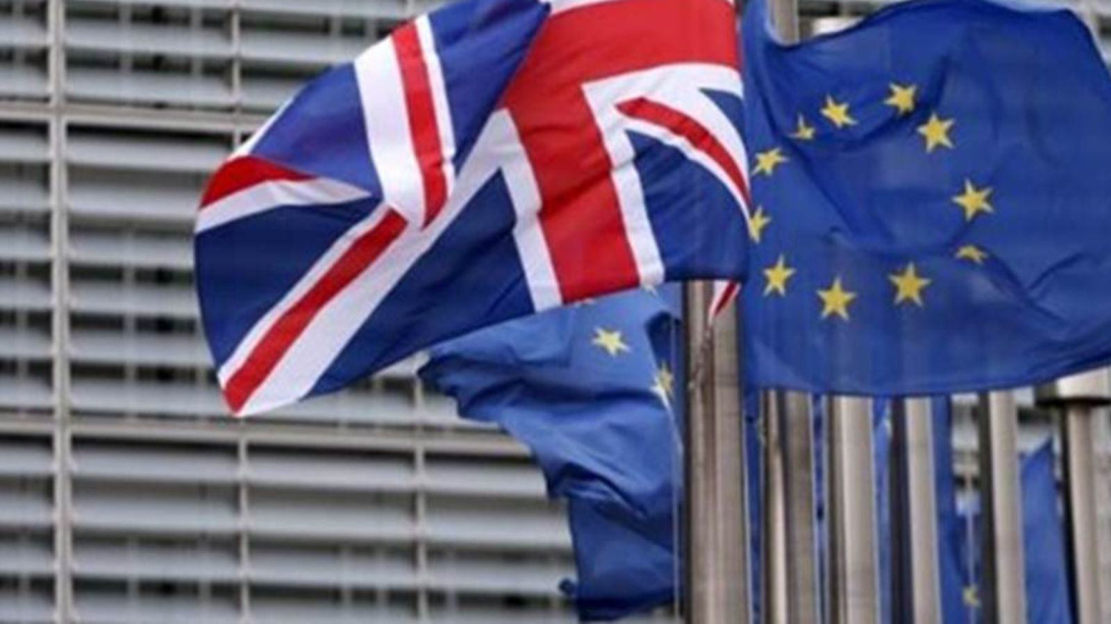 UK drug shortages swell amid Brexit supply woes
