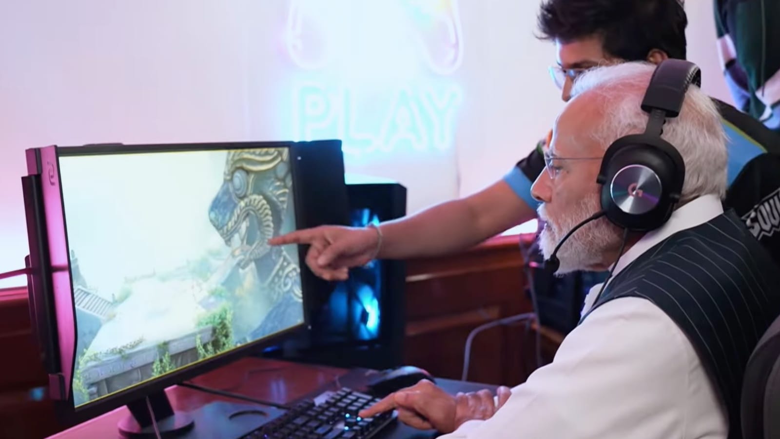 Watch: PM Modi tries his hand at gaming during meet with India’s top ...