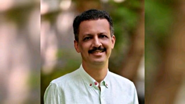 Maharashtra Poll Ballotin: Shinde Sena ‘eyes’ Uddhav aide; Ajit Pawar’s ...