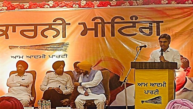Those Who Want To Join Bjp Are Free To Go Aap Mp Sandeep Pathaks