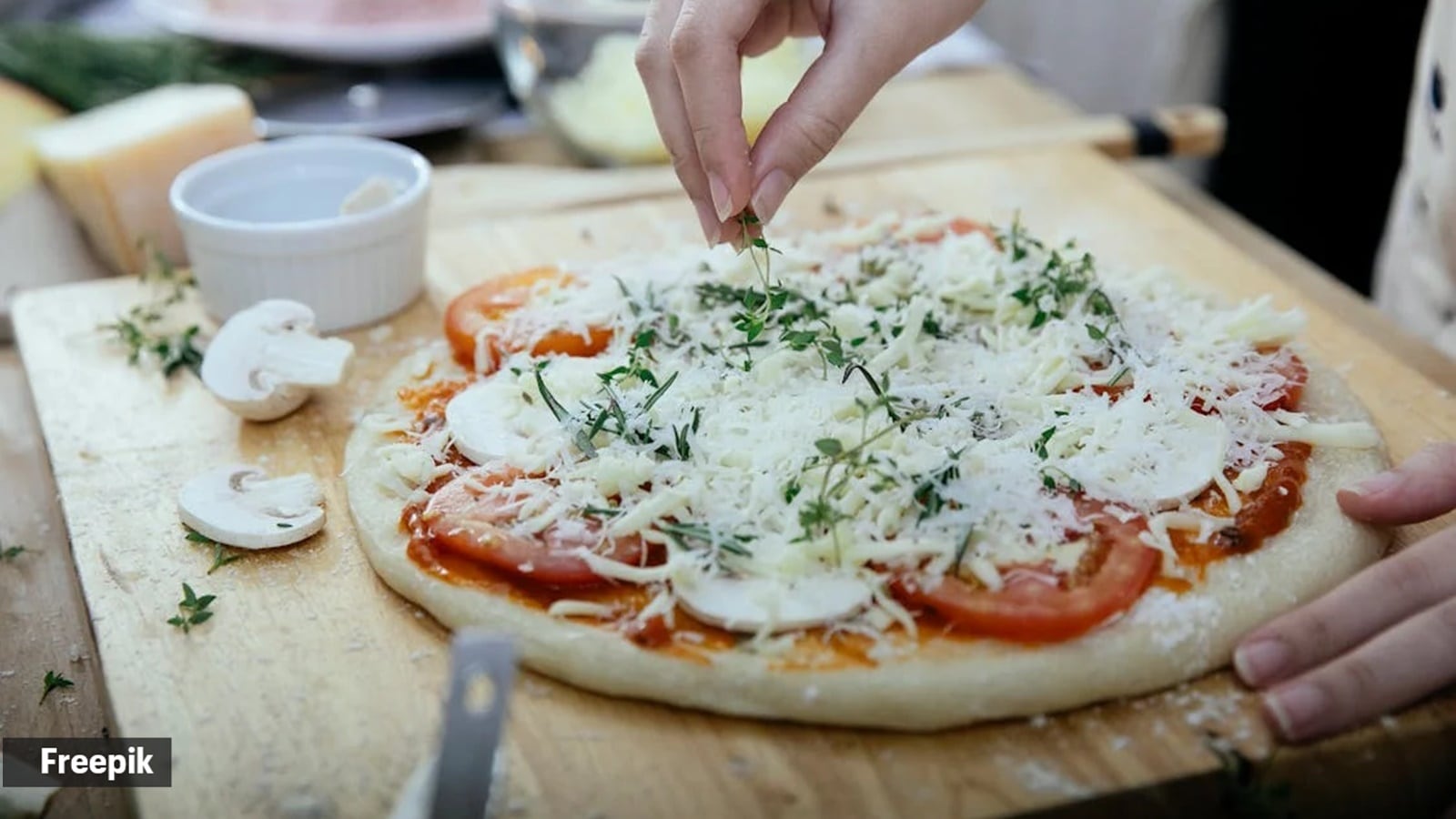 Safe to eat? The truth about wood pulp in pre-grated cheese