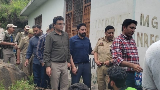 Land sinks in J-K’s Ramban; over 50 houses, power infra damaged | India ...