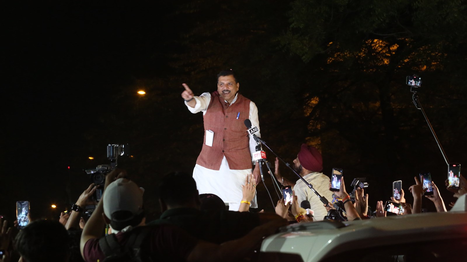 AAP’s Sanjay Singh walks out of Tihar after 6 months: ‘Not a time for ...