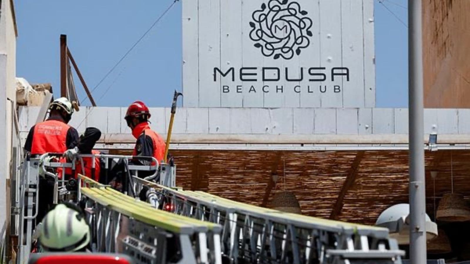 Spain: 4 dead in Mallorca restaurant collapse