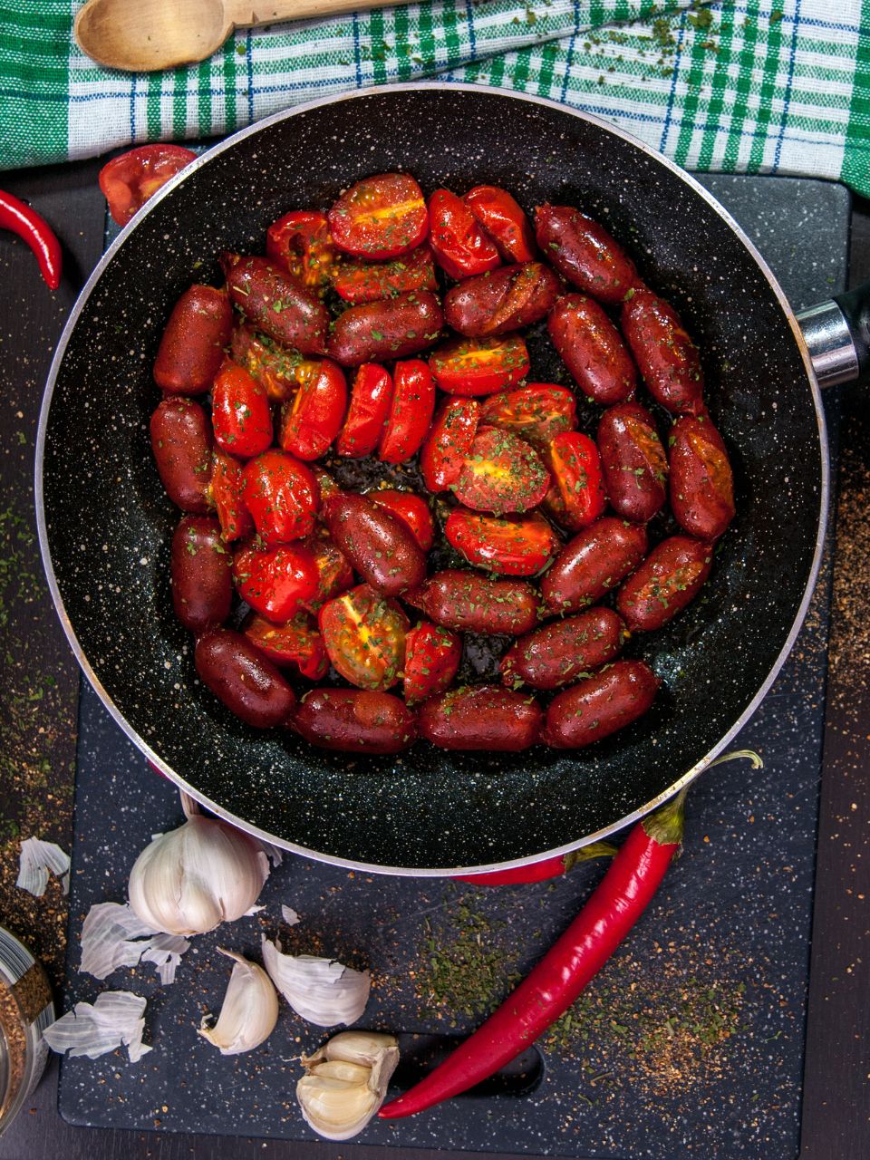 Surprising benefits and risks of spicy food