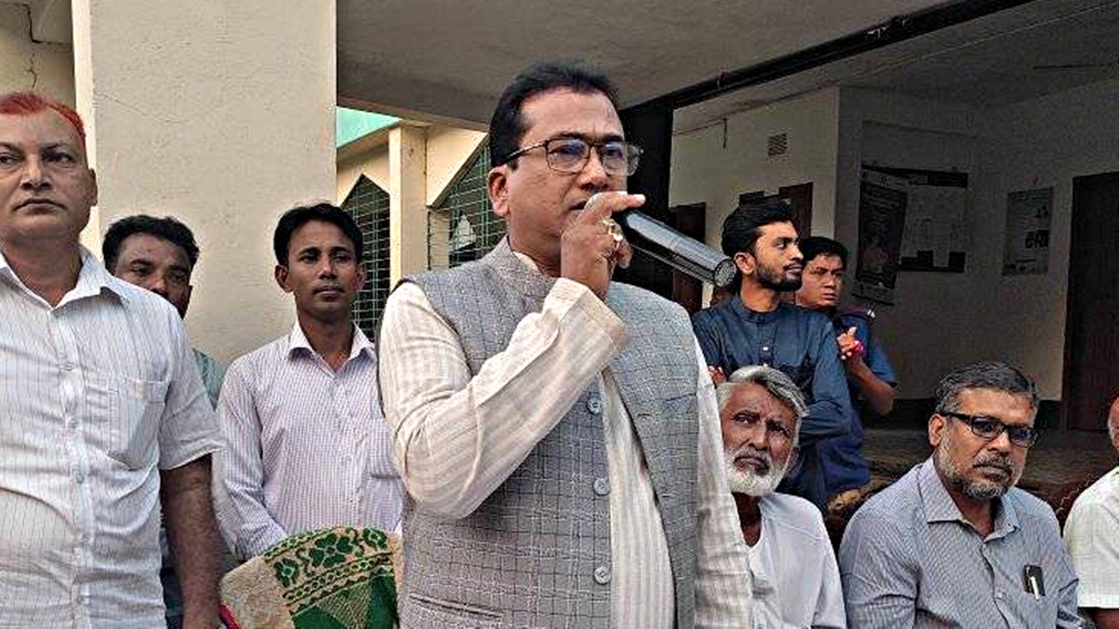 Bangladesh MP murder case: CID detains one, body still not traced ...