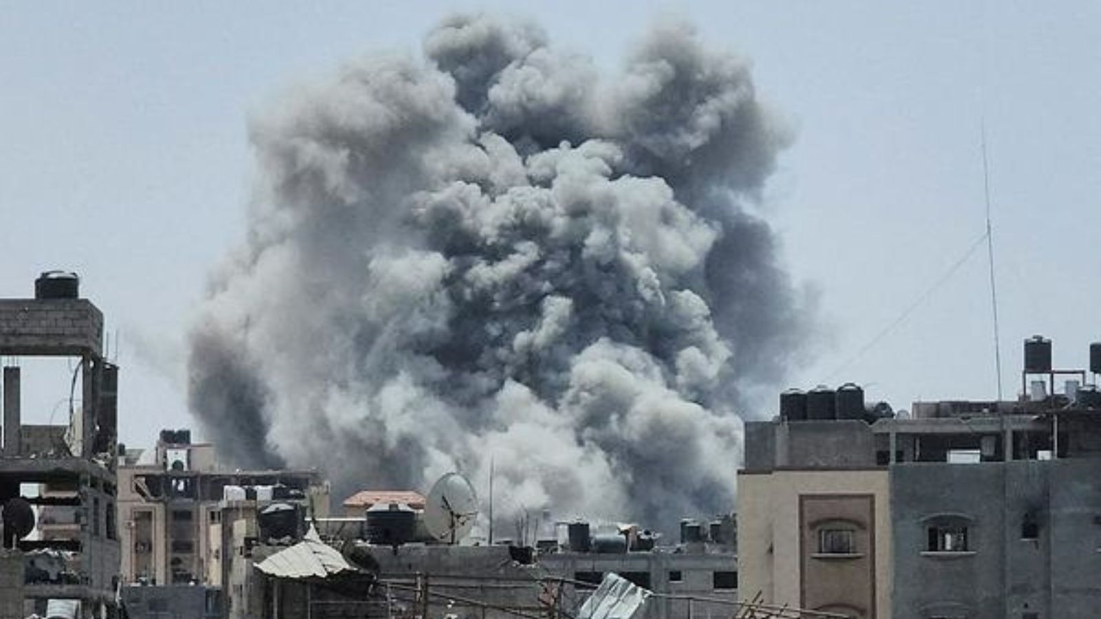 Israeli forces raze parts of Gaza’s Jabalia, hit Rafah with airstrikes ...