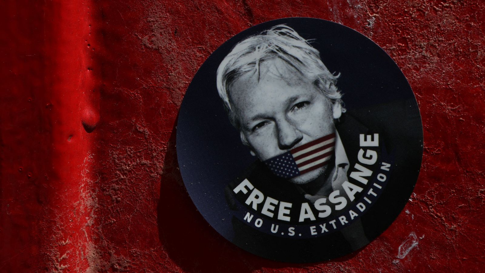 London court to decide whether WikiLeaks founder Assange is extradited ...