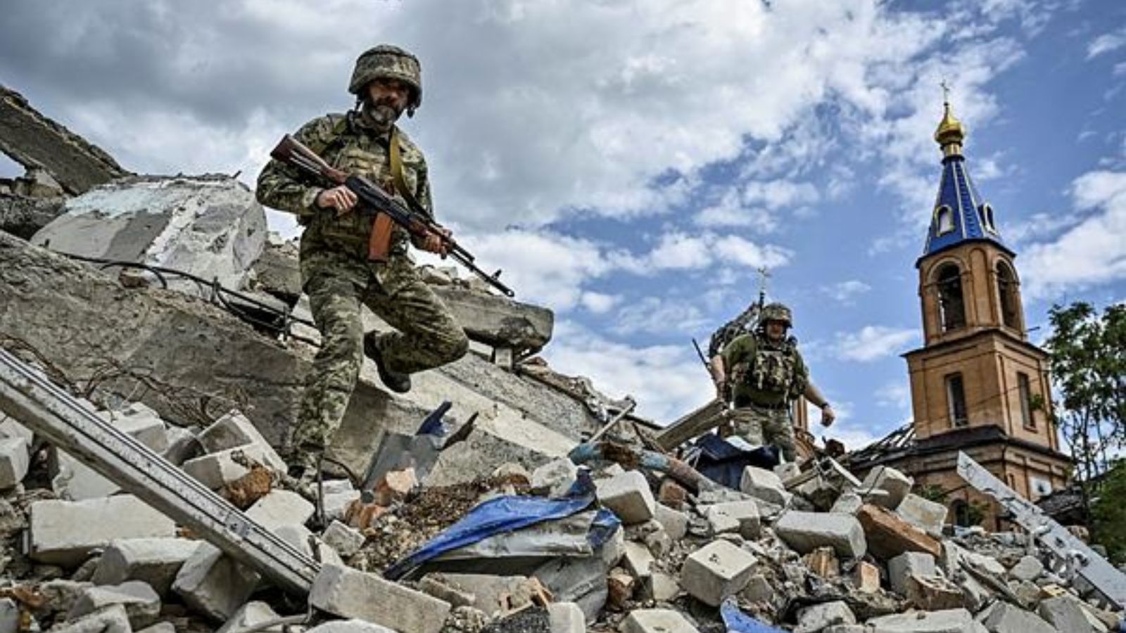 Kremlin says Zelenskyy seeks more Western help as Ukraine's fight prevails