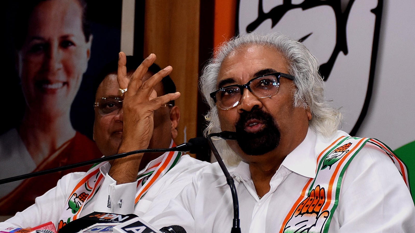Sam Pitroda’s inheritance tax idea: The rich will not pay and middle class will suffer | The ...