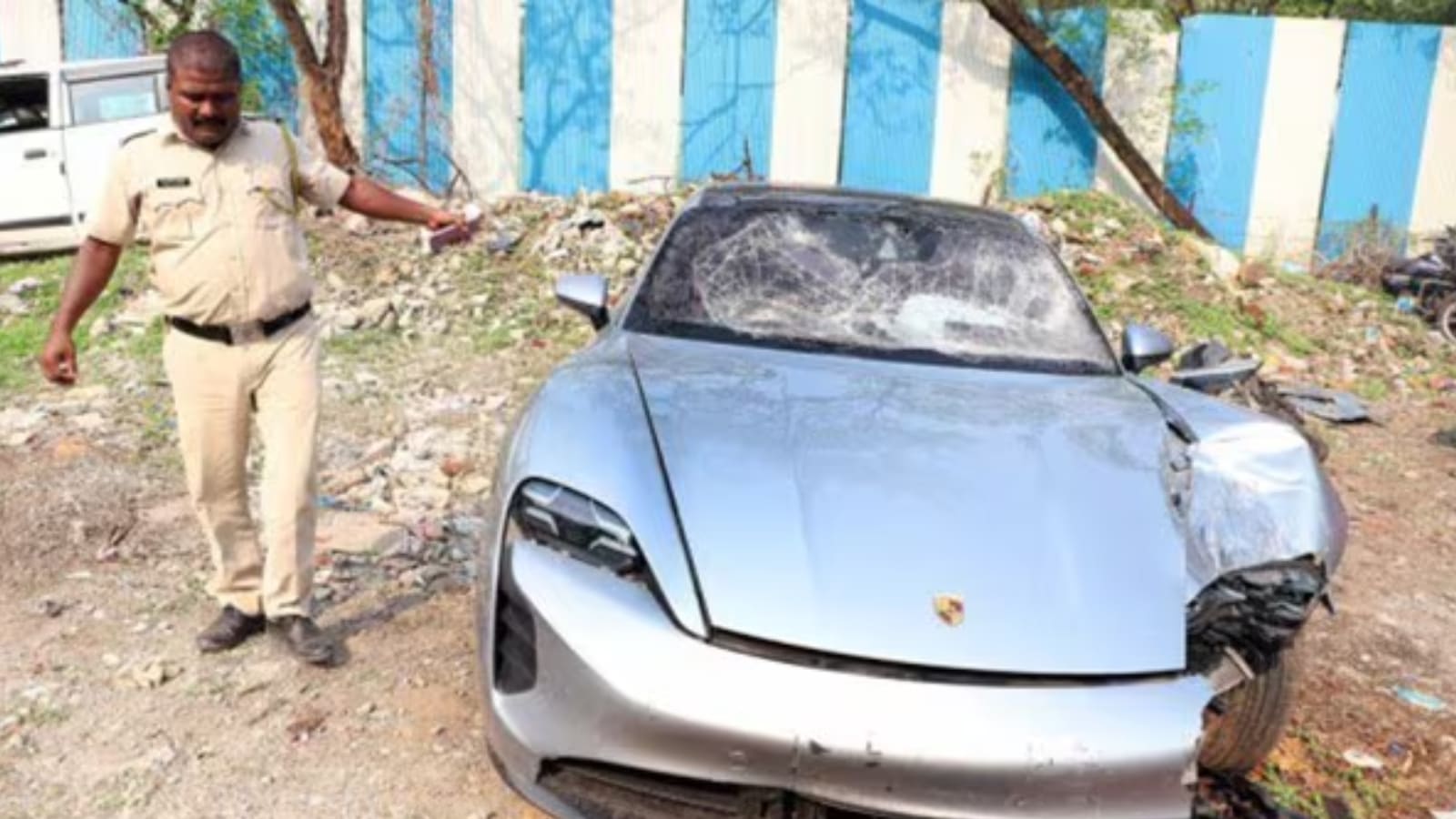 Pune Porsche crash: 2 minors present in speeding car, who also had ... Pune Porsche crash: 2 minors present in speeding car, who also had ...