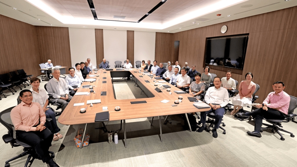 Singapore’s first new PM in 20 years holds inaugural cabinet meeting ...