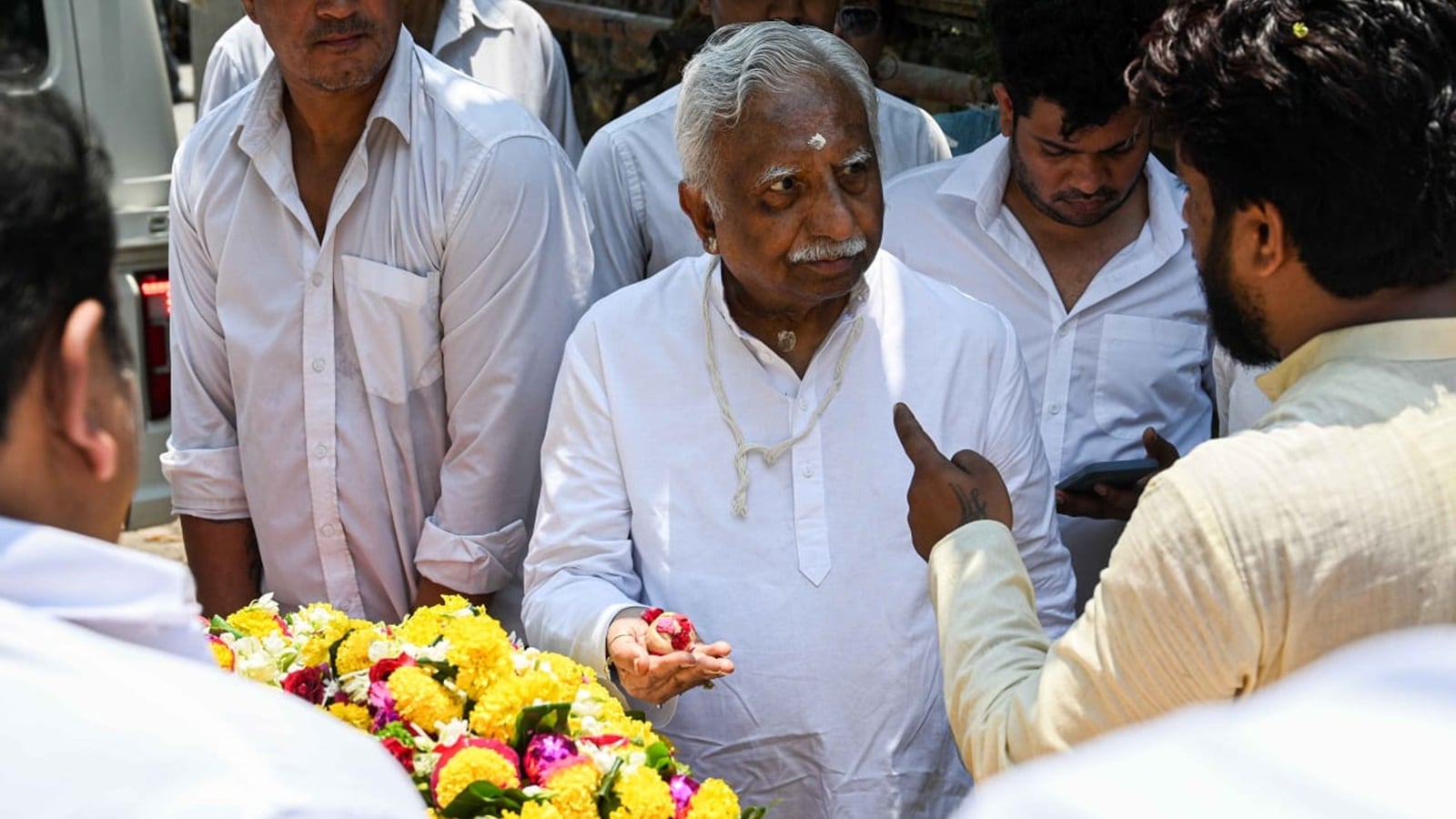 Anita Goyal, wife of Jet Airways founder Naresh Goyal, dies | Mumbai ...