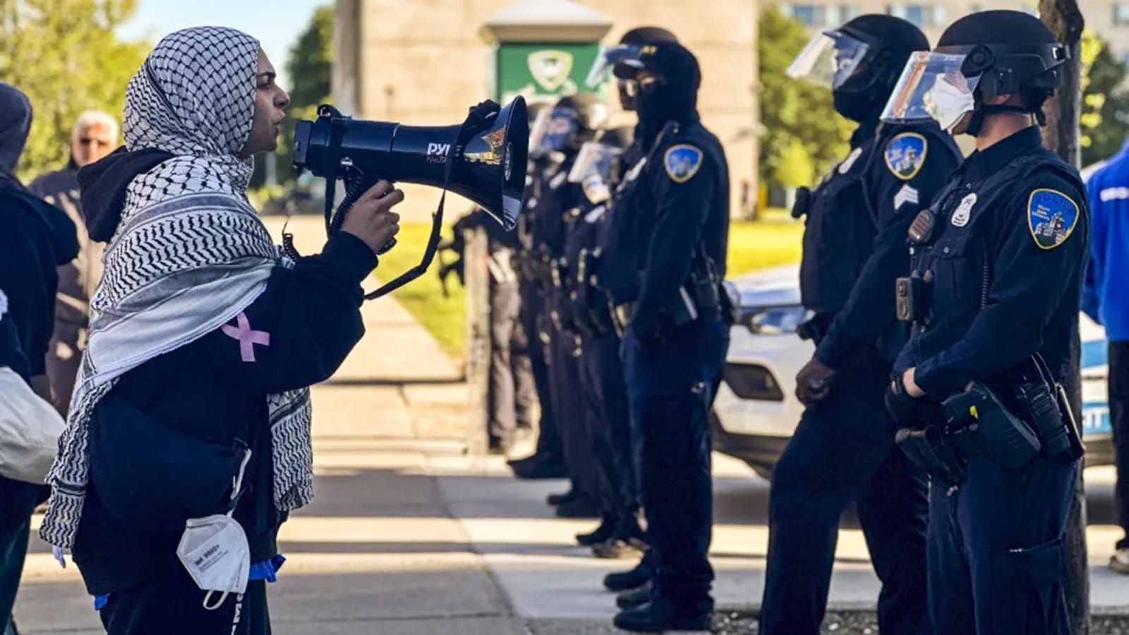 Police arrest ‘many’ at Israel-Hamas war protest at University of ...