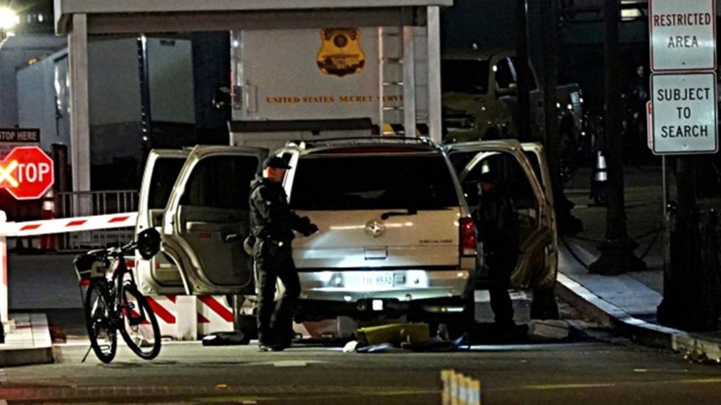 Driver Dies After Crashing Into White House Perimeter Gate Secret