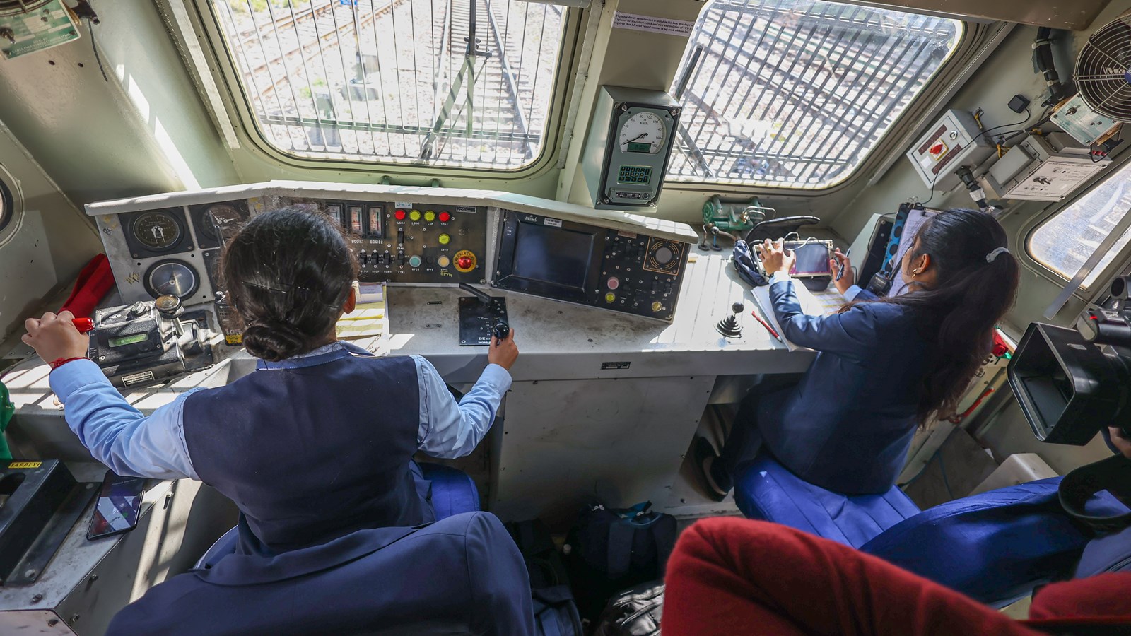 Female train drivers, who suffered miscarriages, plead with railways to ...