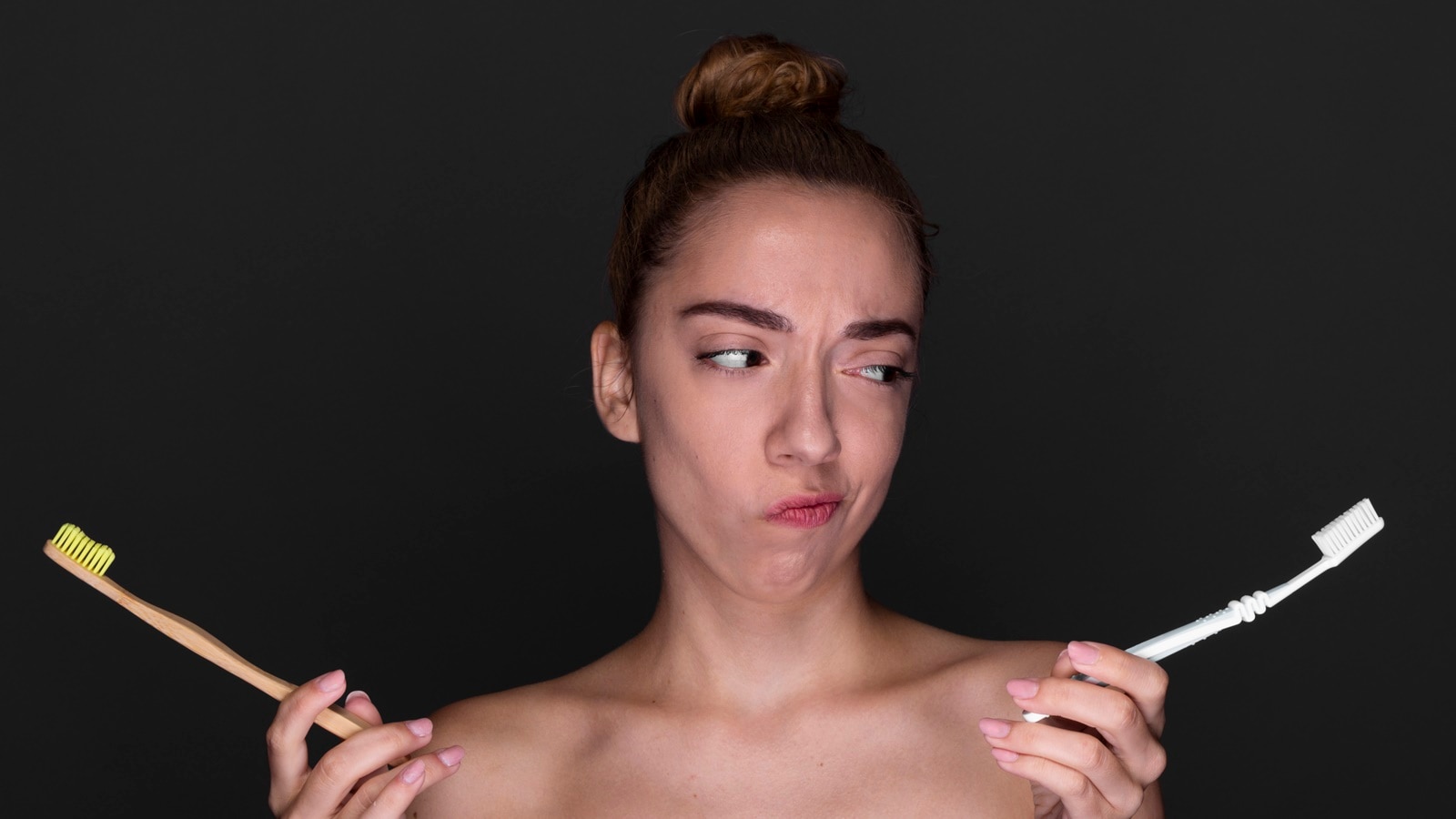 Should you skip brushing in the morning? | Life-style News - The Indian ...