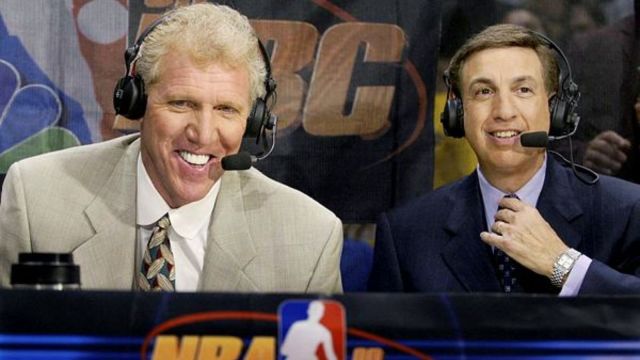 Bill Walton, Hall of Fame player who became a star broadcaster, dies of ...