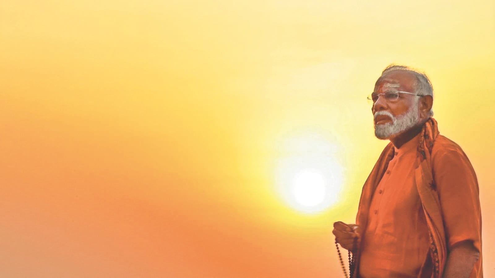 Modi offers prayers to Sun on second day at Kanyakumari | India News ...