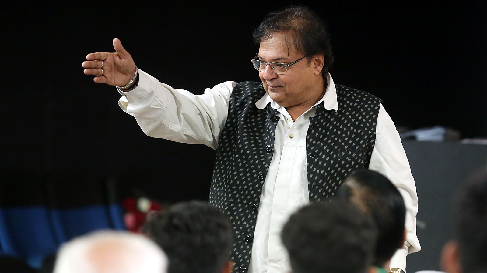 Actor Rakesh Bedi, wife get back Rs 4.98 lakh lost to cyber fraudsters ...