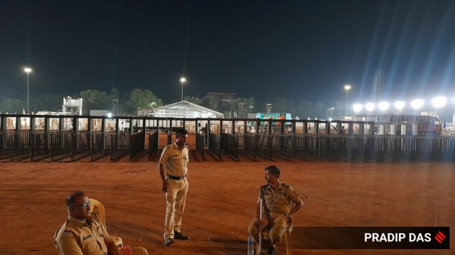 Ahead of PM Modi rally, parking banned on 14 Mumbai roads today ...