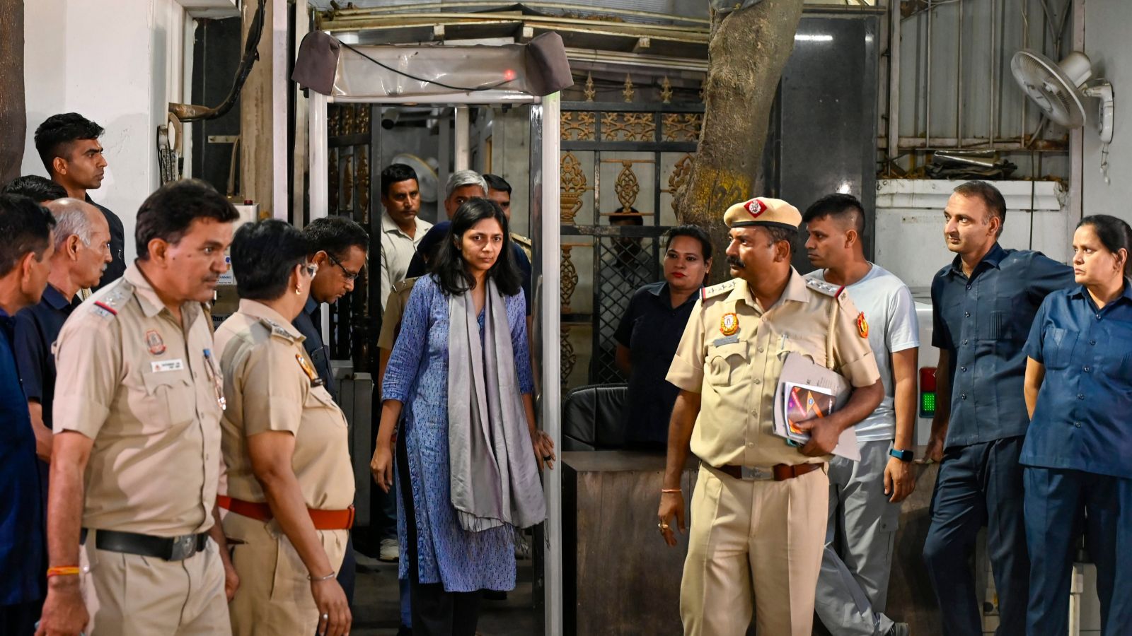 ‘AAP MP Swati Maliwal had bruises on cheek, leg’: AIIMS report | Delhi ...