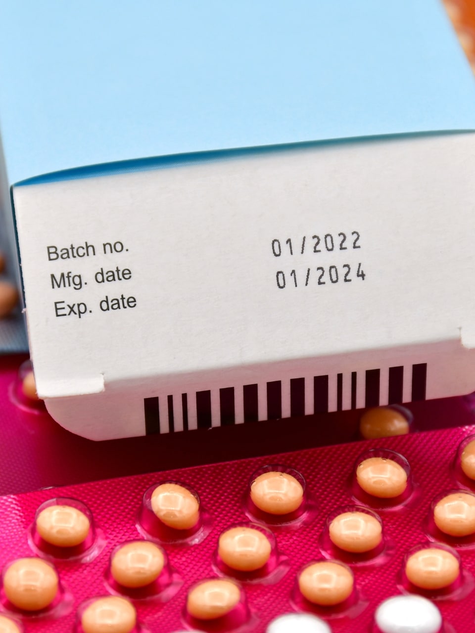 Understanding expiry date vs. shelf life of a product