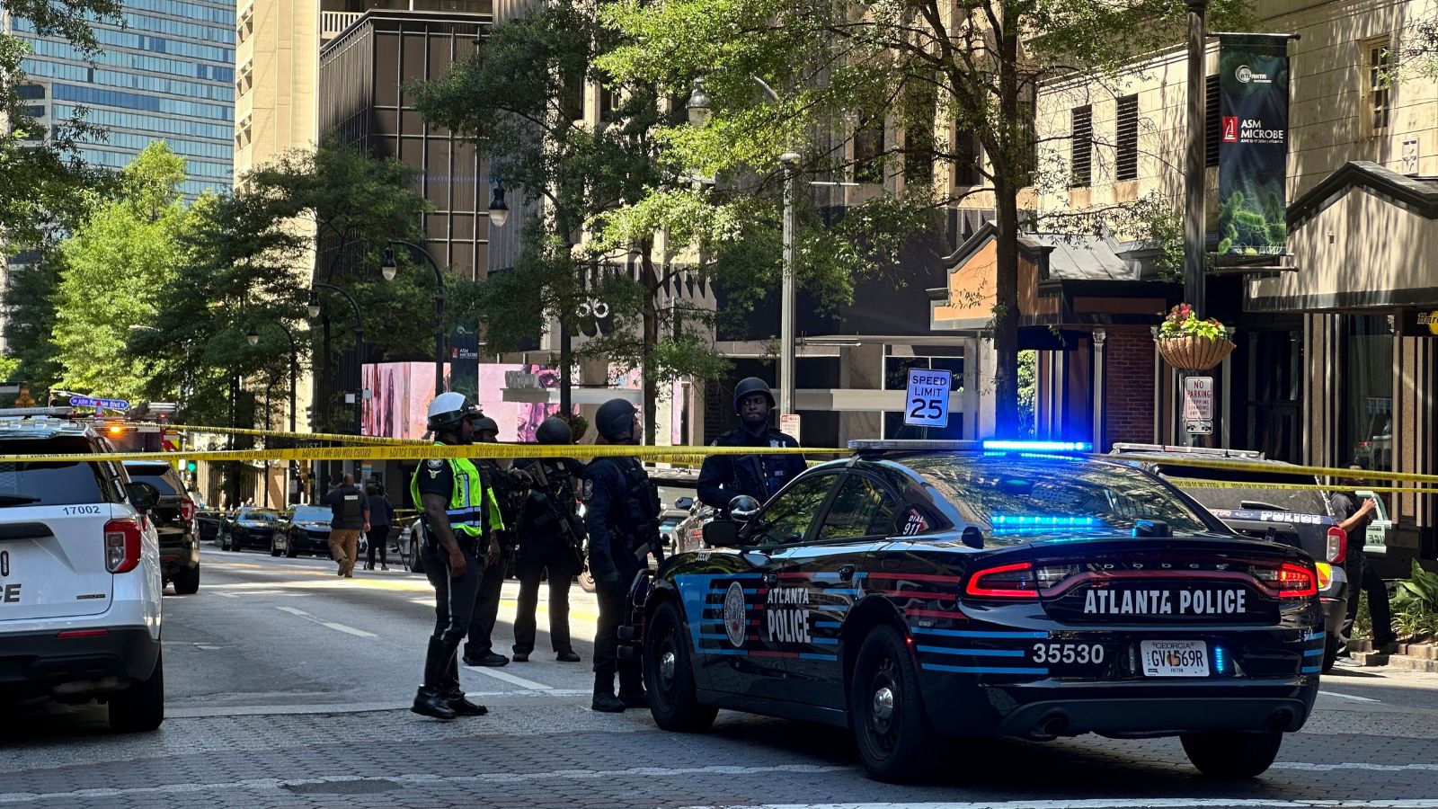 Four people shot at downtown Atlanta food court, mayor says | World ...
