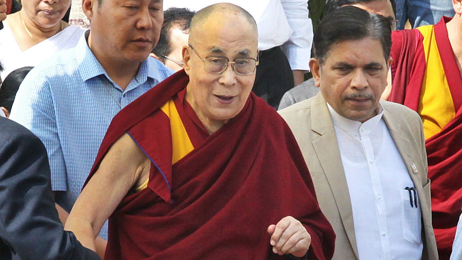 Dalai Lama arrives in New York on trip for medical treatment | World ...
