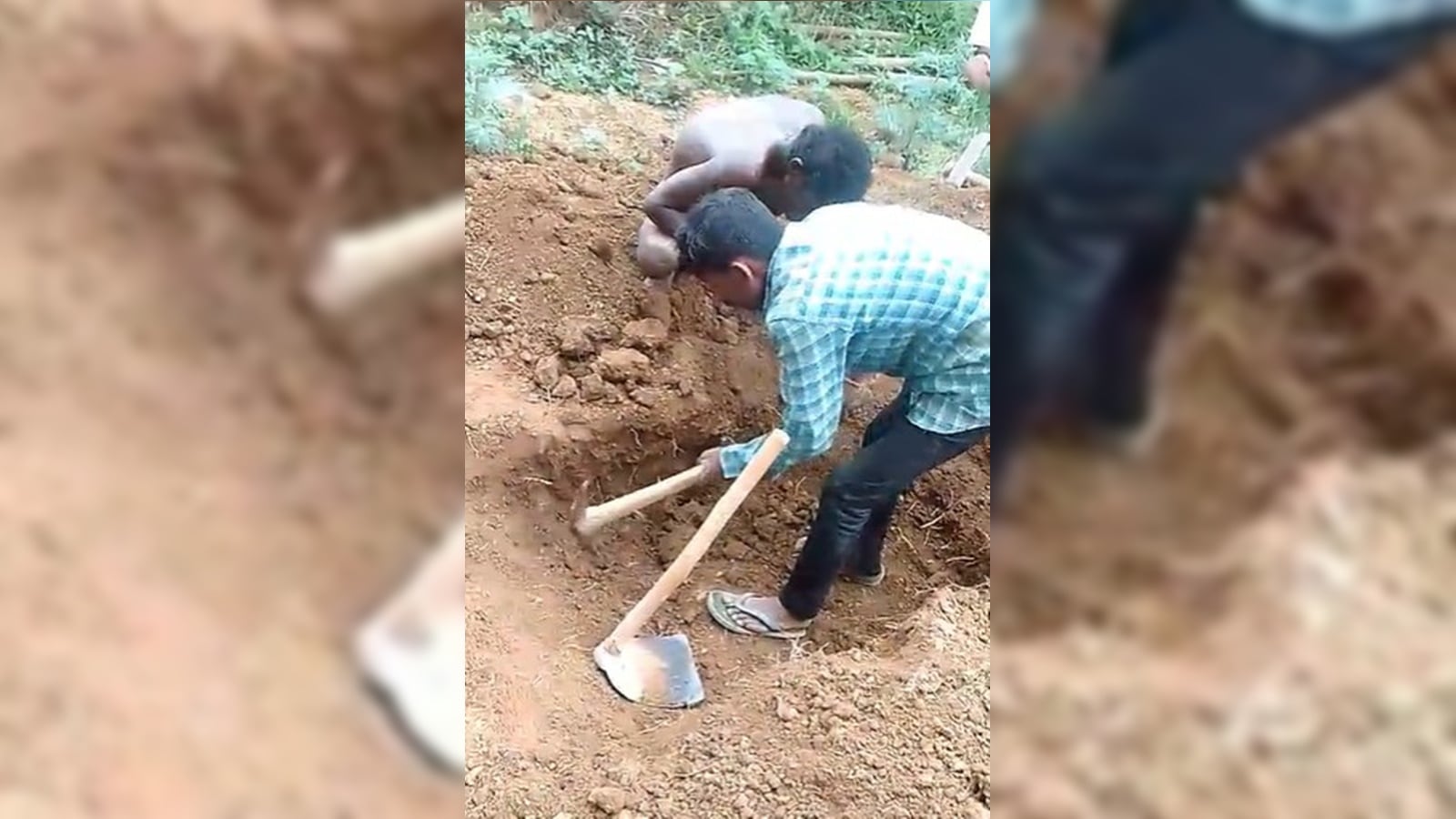 To please rain gods, Karnataka villagers exhume dead bodies and cremate ...