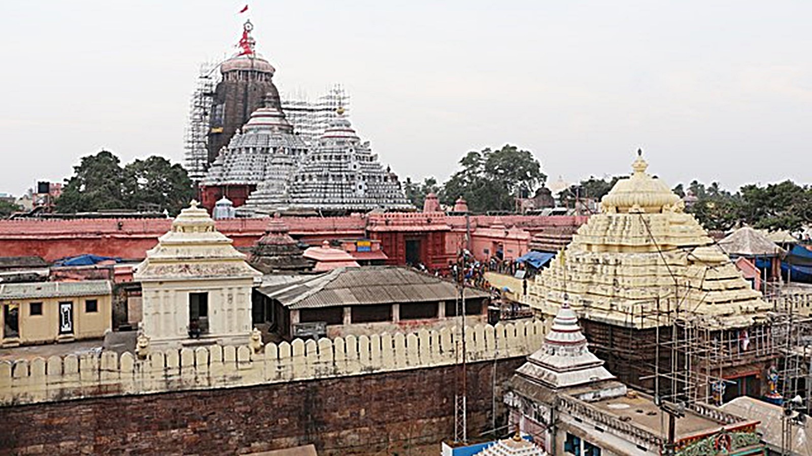 Odisha’s new BJP government opens all 4 gates of Puri Jagannath temple ...