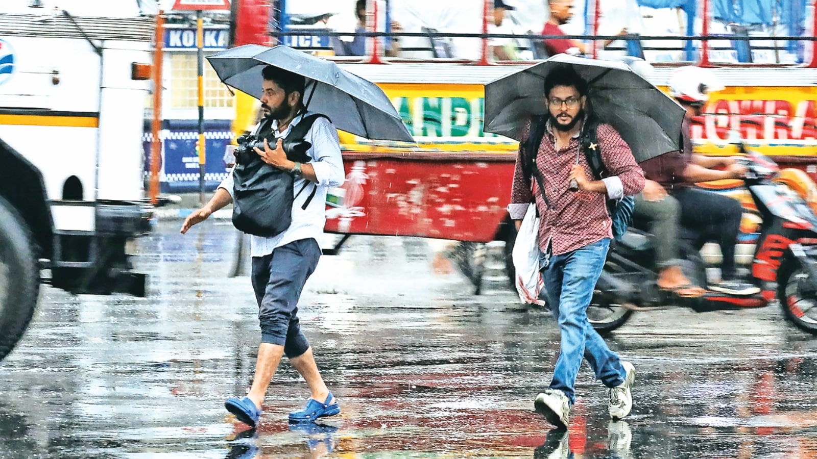 Heavy rain likely in Bengal from today: IMD | Kolkata News - The Indian ...
