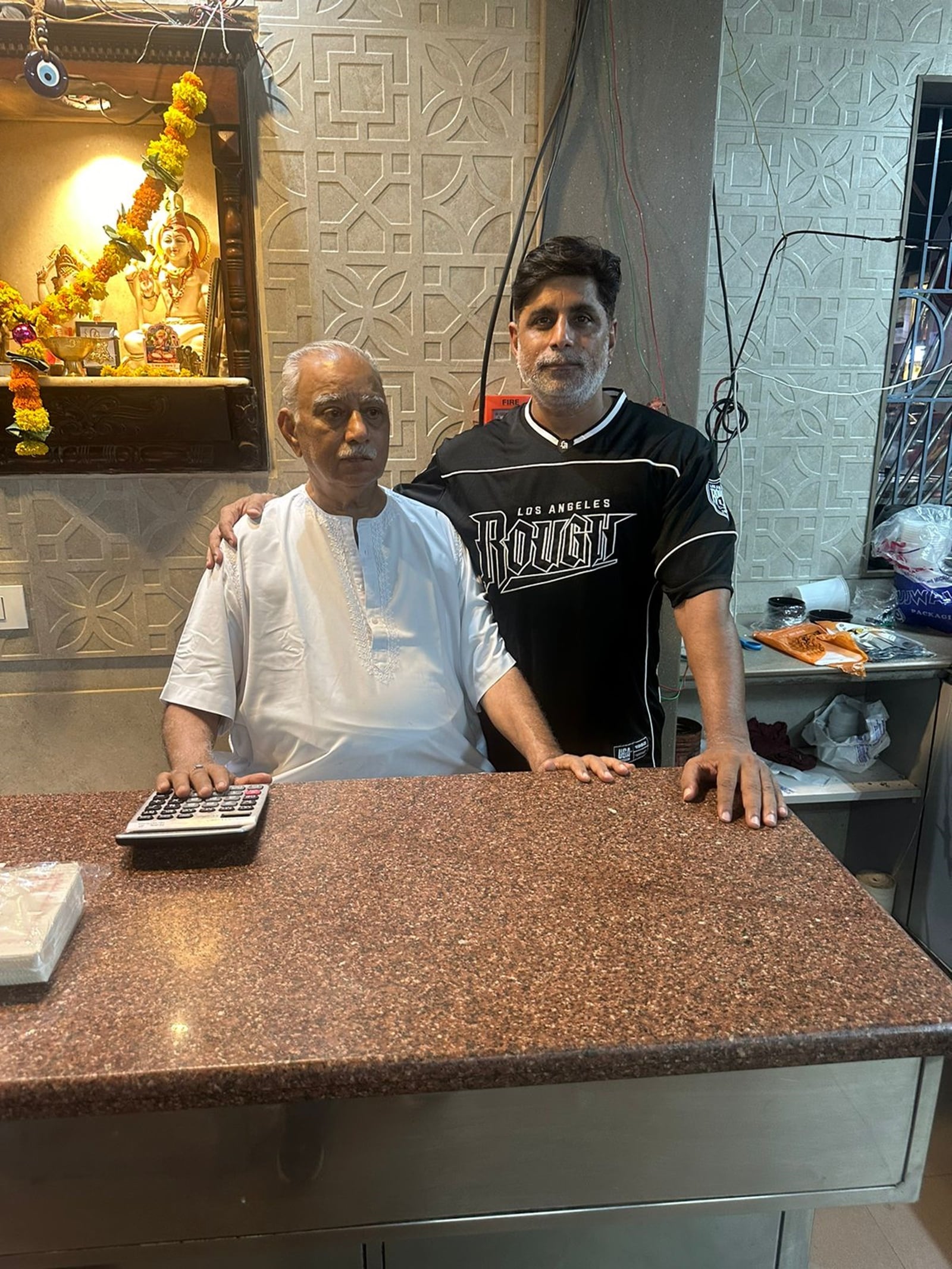 From dal pakwan to chole bhature, this 75-year-old Sindhi restaurant in ...