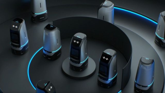 Watch video: This Starbucks in South Korea is operated by robots named ...