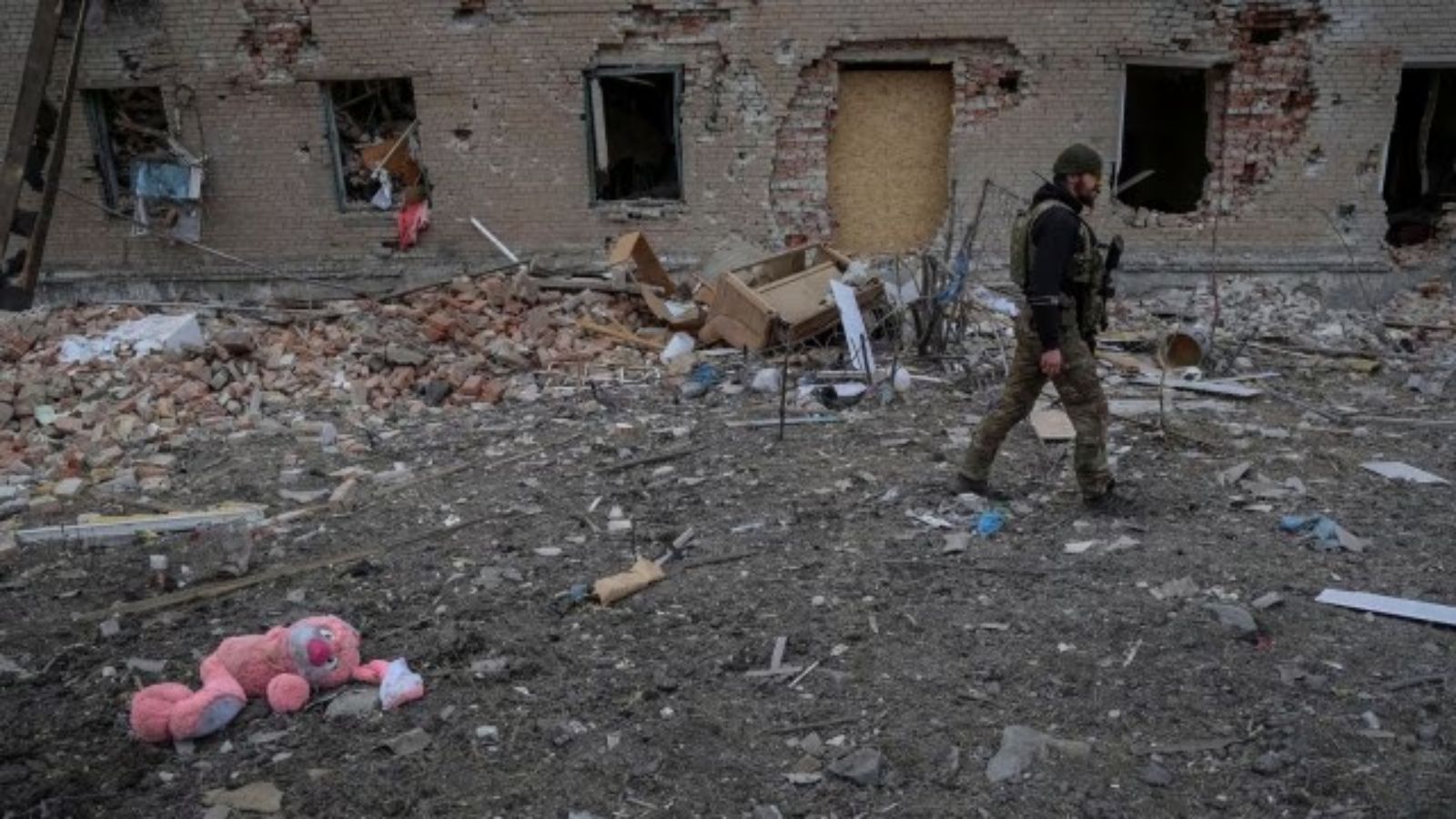 Ukraine sends over 30 drones into Russia after bombing of Kharkiv ...