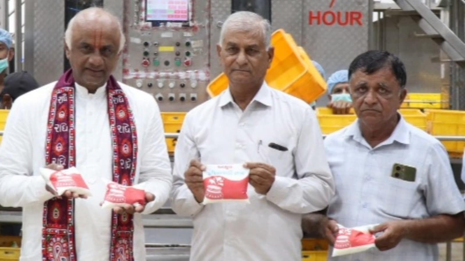 Amul launches Kathiyawadi Chaas, eyes 20% surge in buttermilk sale ...