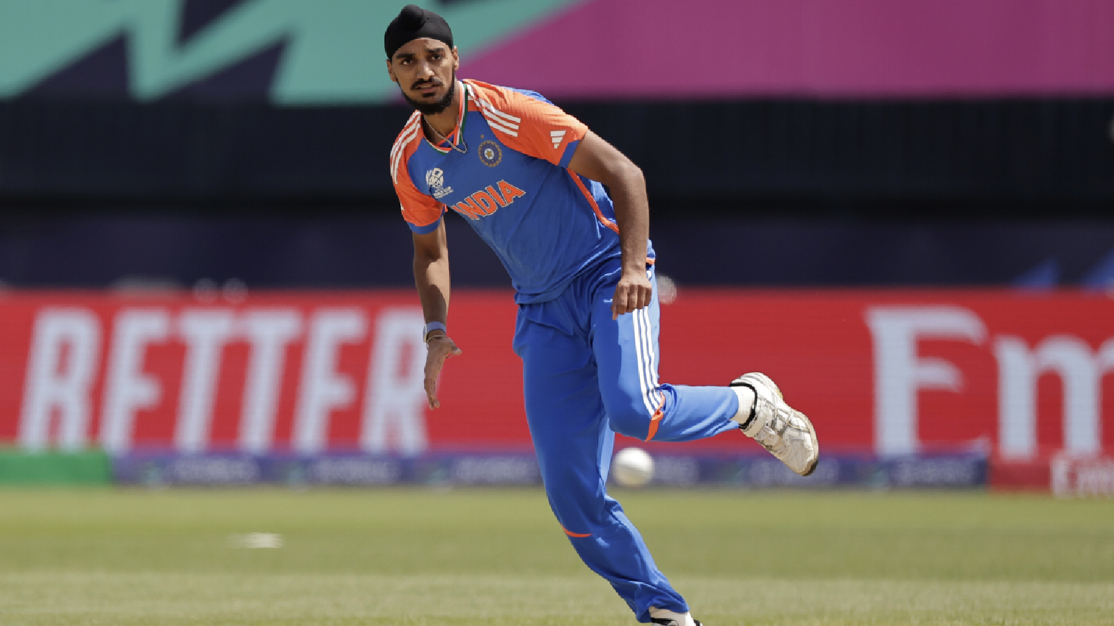 Kamran Akmal apologises for crude joke on Arshdeep Singh and Sikh religion | Cricket News - The ...