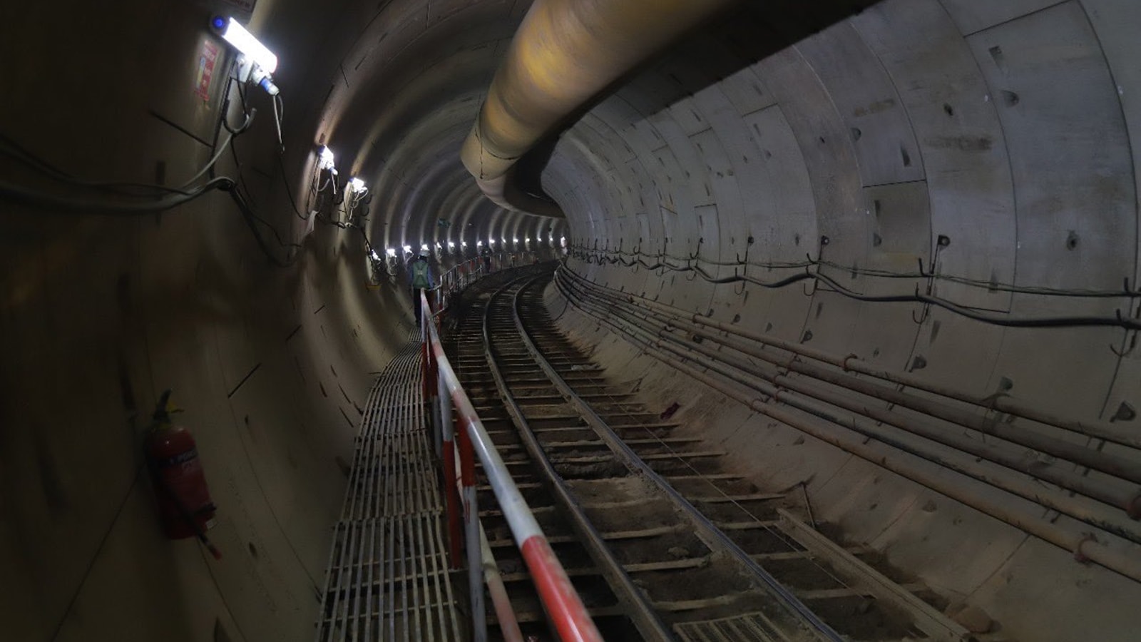 Half of civil work on all 3 priority corridors of Delhi Metro’s fourth ...