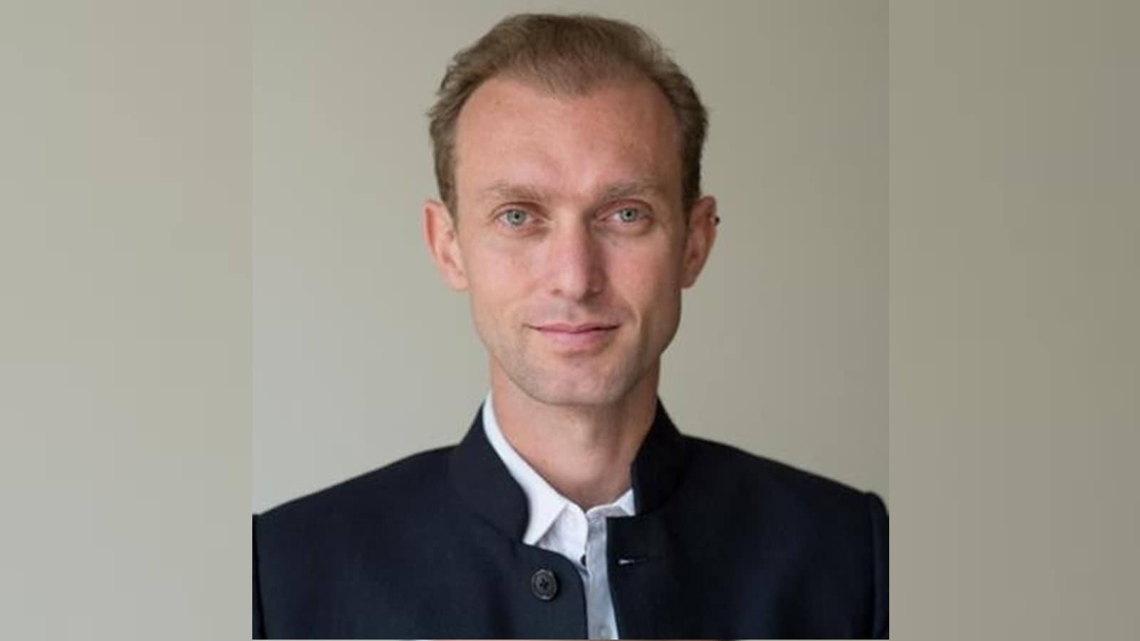 French journo’s permit renewal under consideration, says MEA | India ...