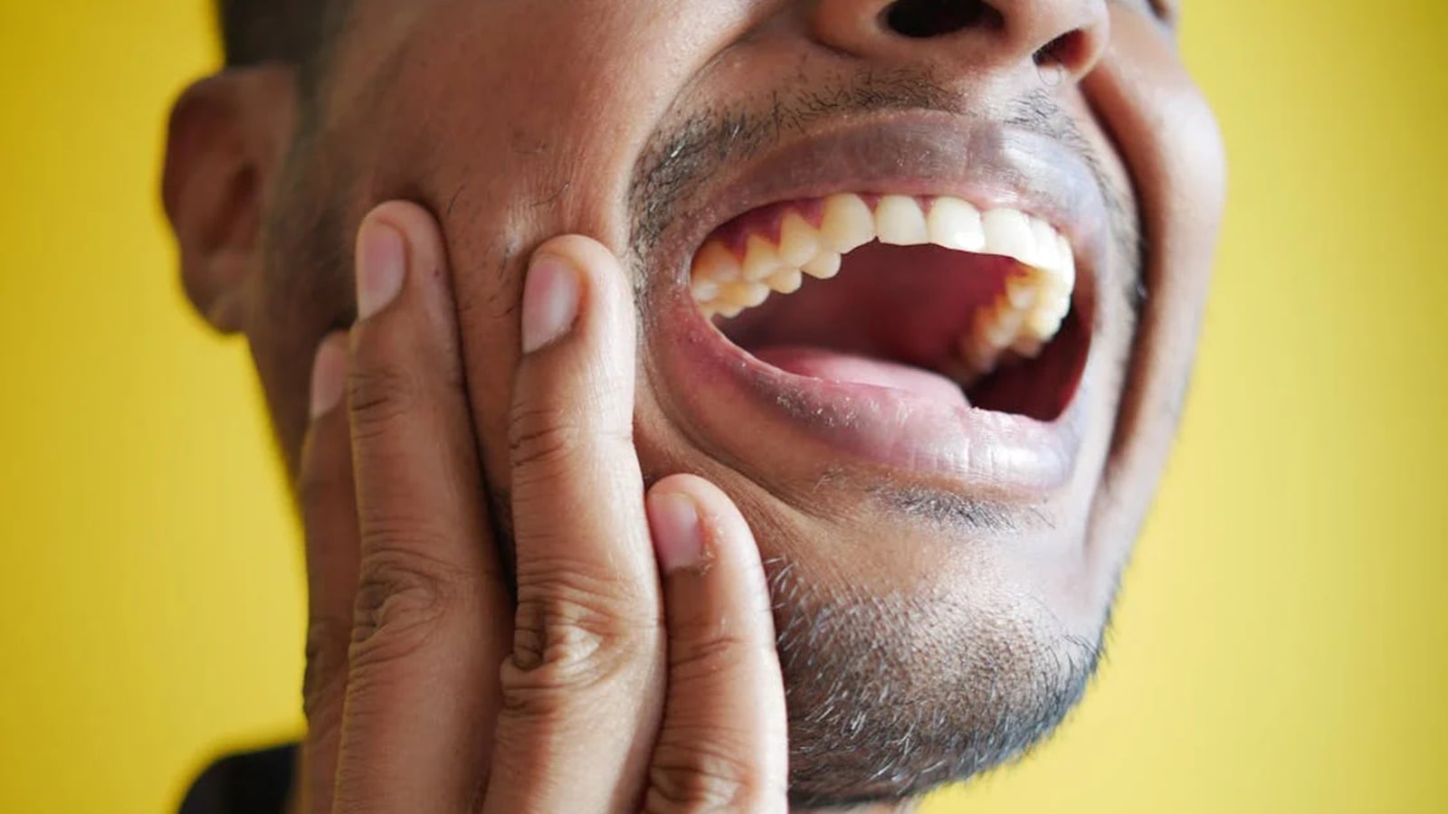 Hyderabad man faints from laughing too hard. How is it possible ...