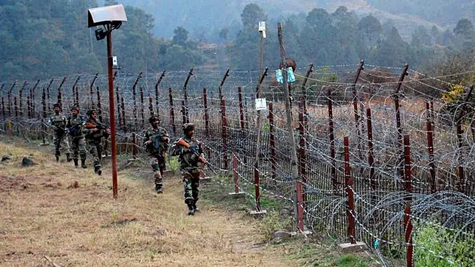 Pakistani army kills 11 militants in raid in the northwest following ...