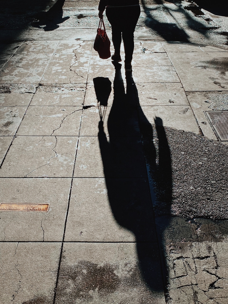 How post-meal walks can boost digestion and reduce bloating