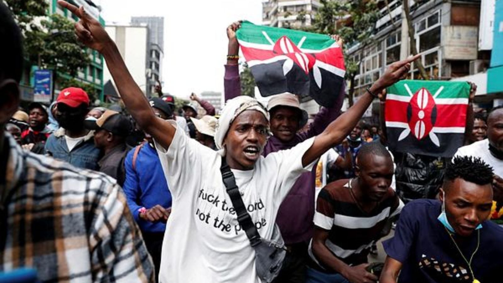 Pro- and anti-government protesters clash in Kenya as police hurl tear ...