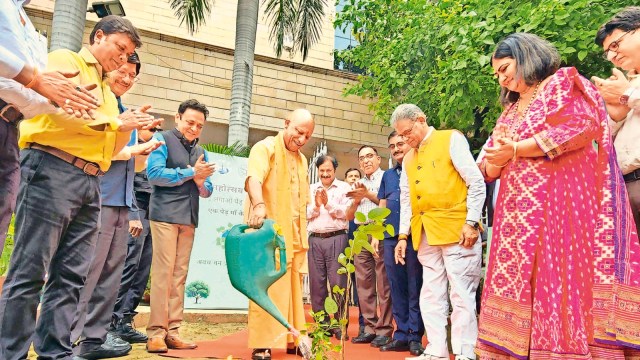 Multi-storey housing to be built in slums: CM Yogi Adityanath at review ...